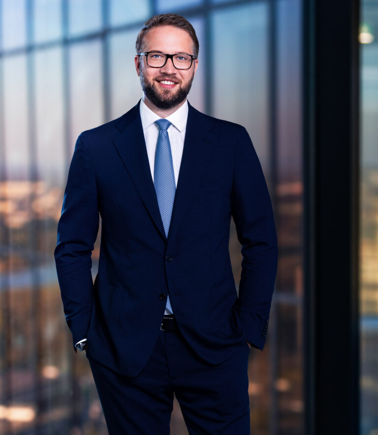 Philipp Schrader - E+H Rechtsanwälte GmbH